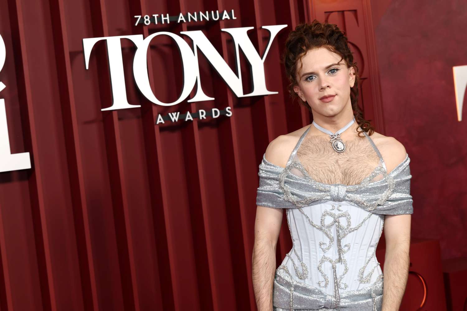 What Cole Escola Can Teach Us About Fearless Authenticity - Ellanyze 2024